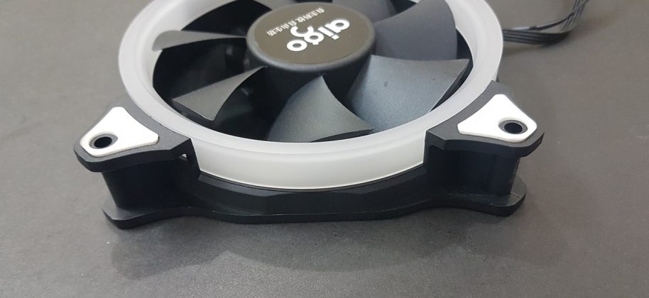 Aigo RGB 120mm A-Series Fans Review - Tech4Gamers