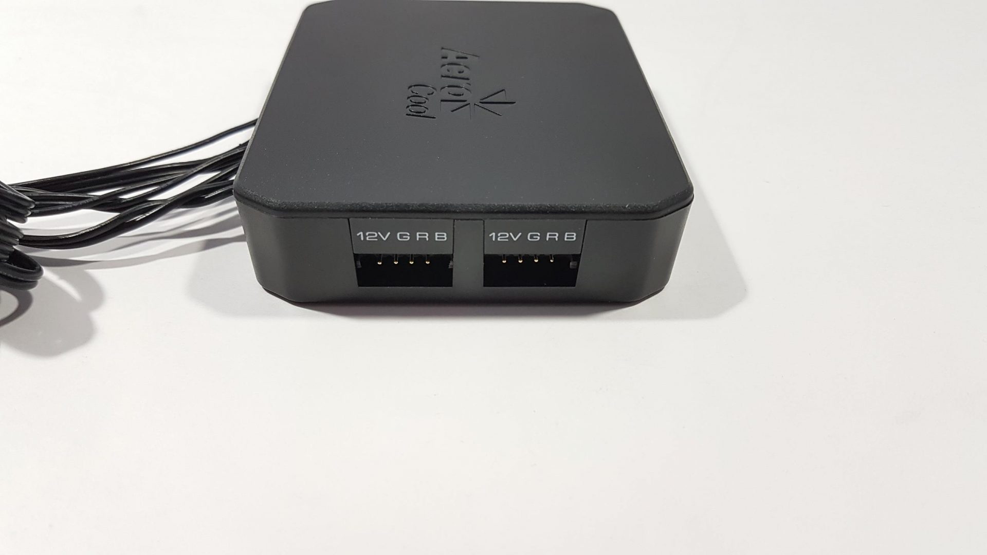 Aerocool P7-H1 RGB Controller Hub Review - Tech4Gamers