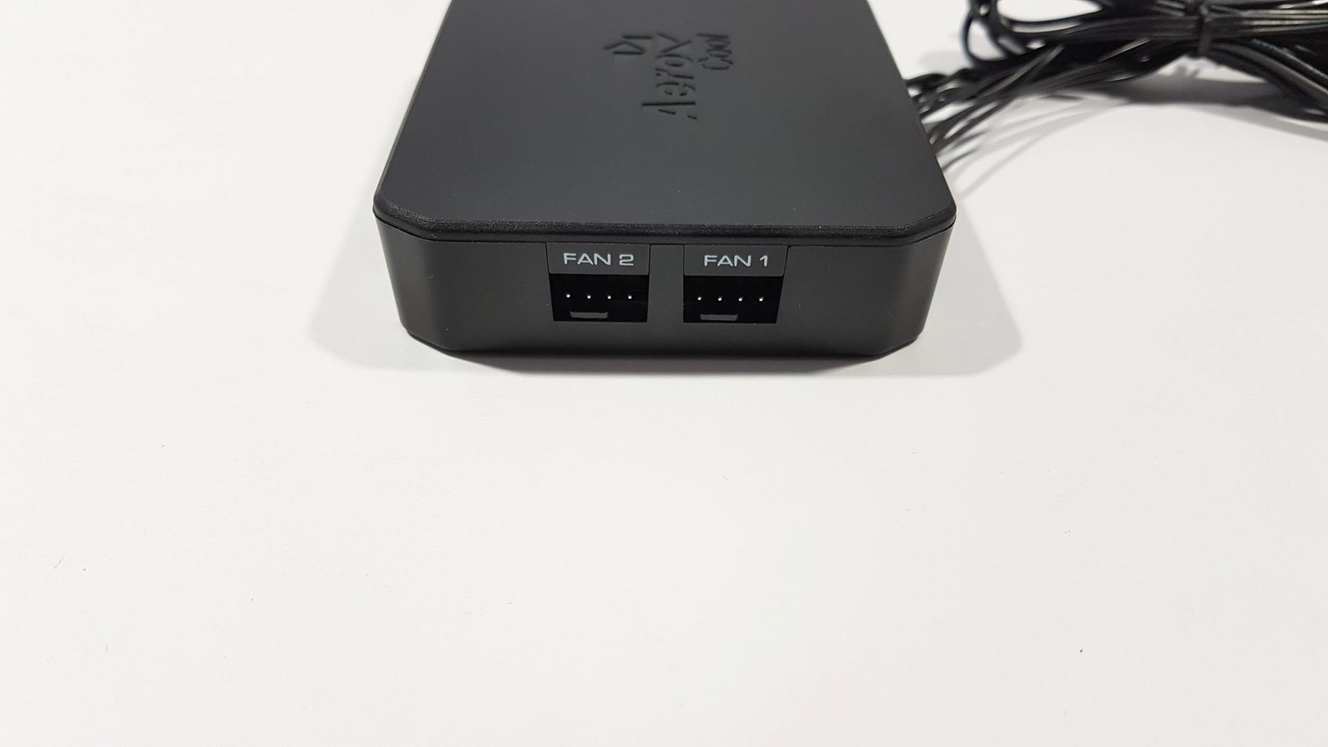 Aerocool P7-H1 RGB Controller Hub Review - Tech4Gamers