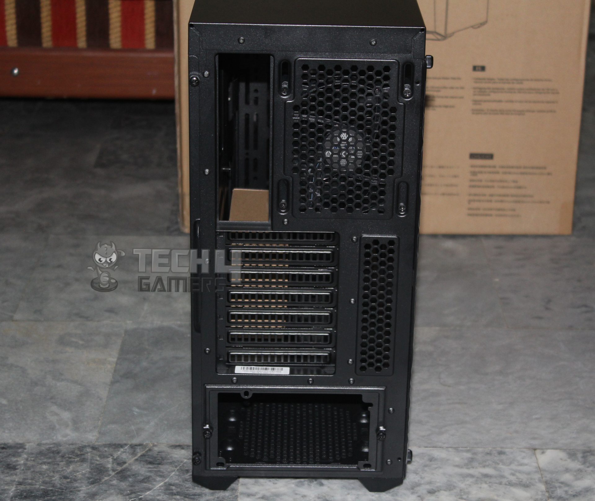 Cooler Master Masterbox Lite 5 Mid-Tower Case Review ...