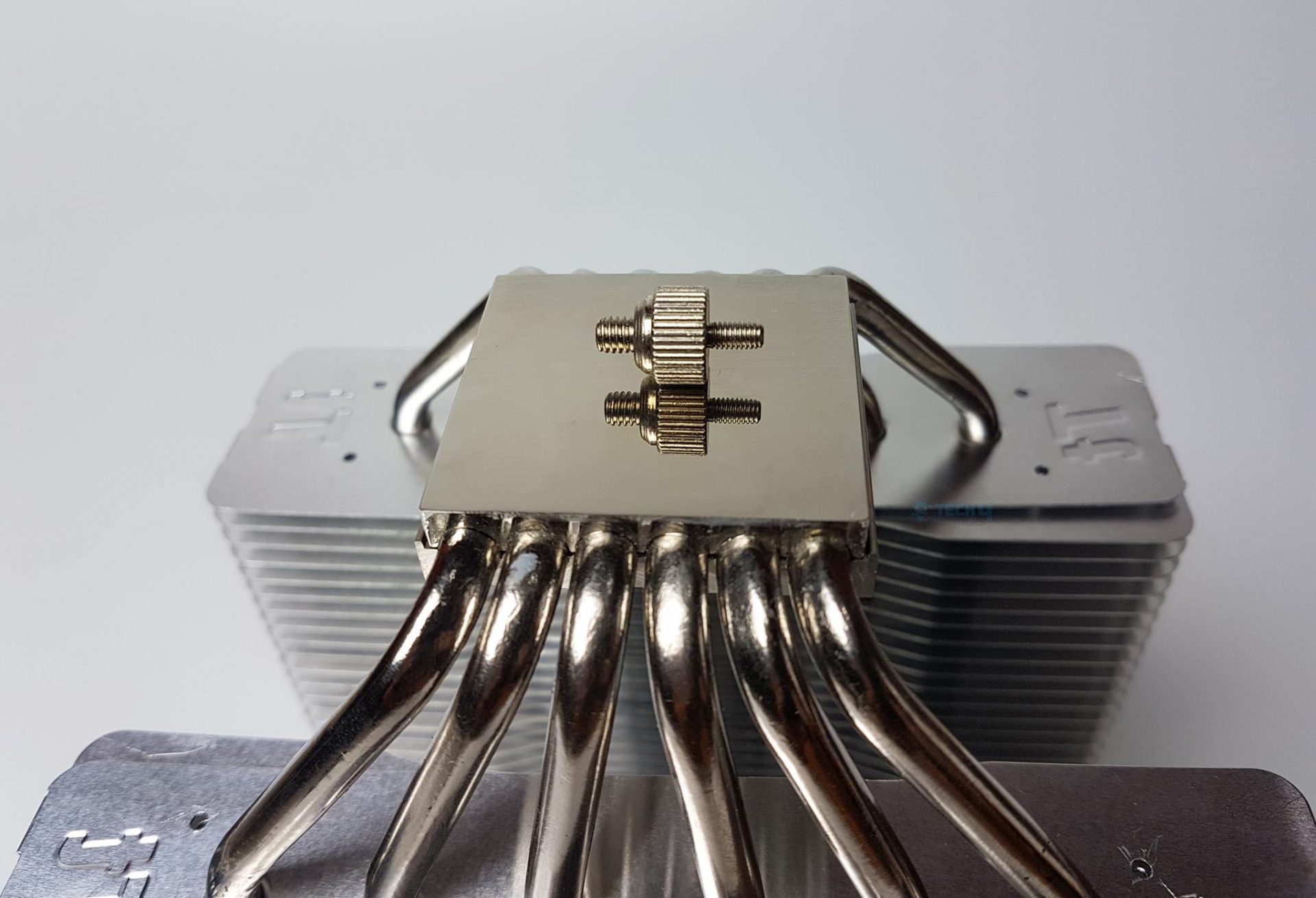 Thermaltake Frio Extreme CPU Air Cooler Review