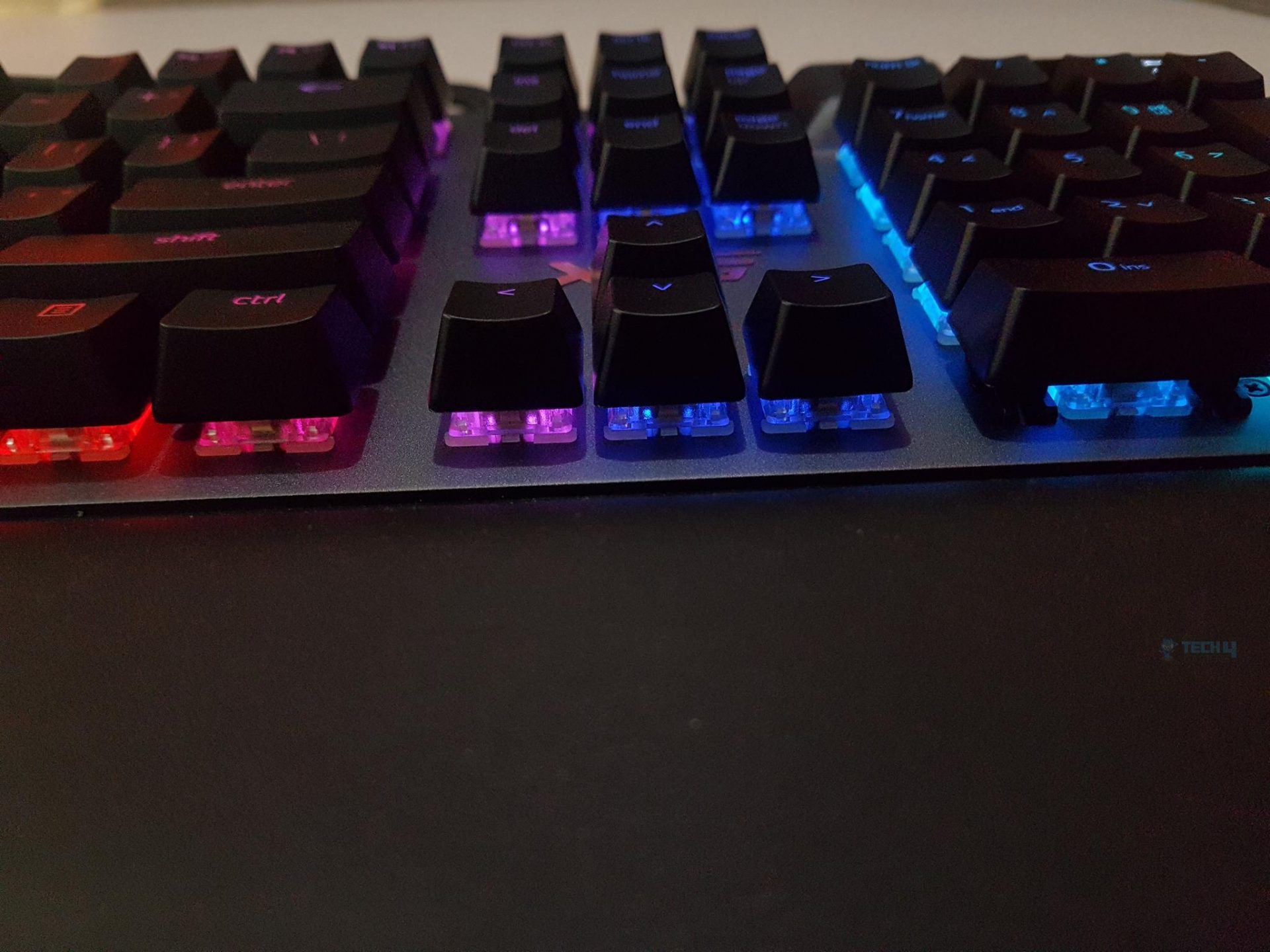 XPG SUMMONER Mechanical Gaming Keyboard Review