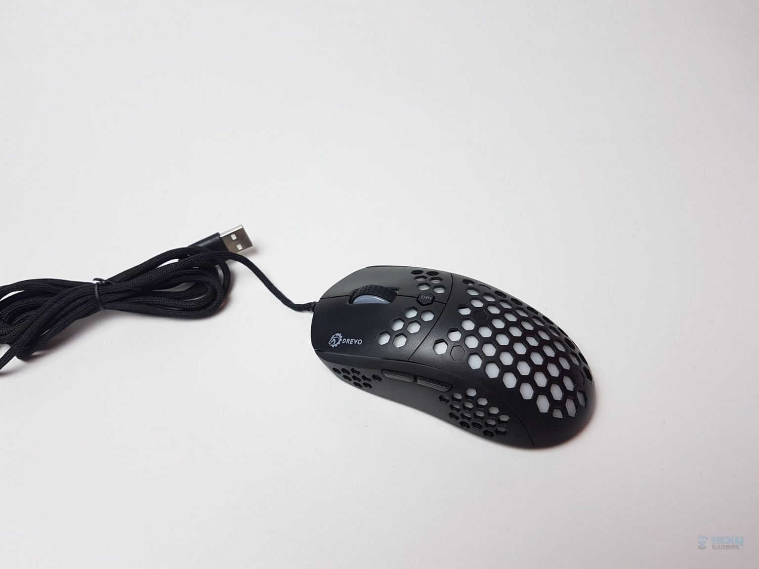 Drevo Falcon Gaming Mouse Review: Precision Meets Comfort - Tech4Gamers