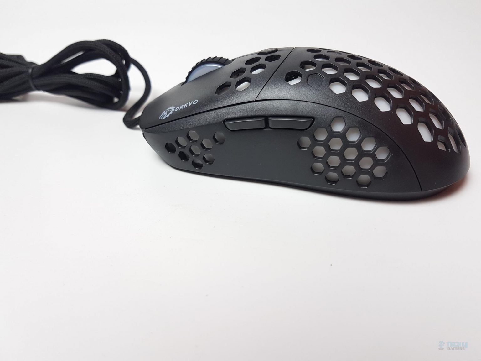 Drevo Falcon Gaming Mouse Review: Precision Meets Comfort - Tech4Gamers