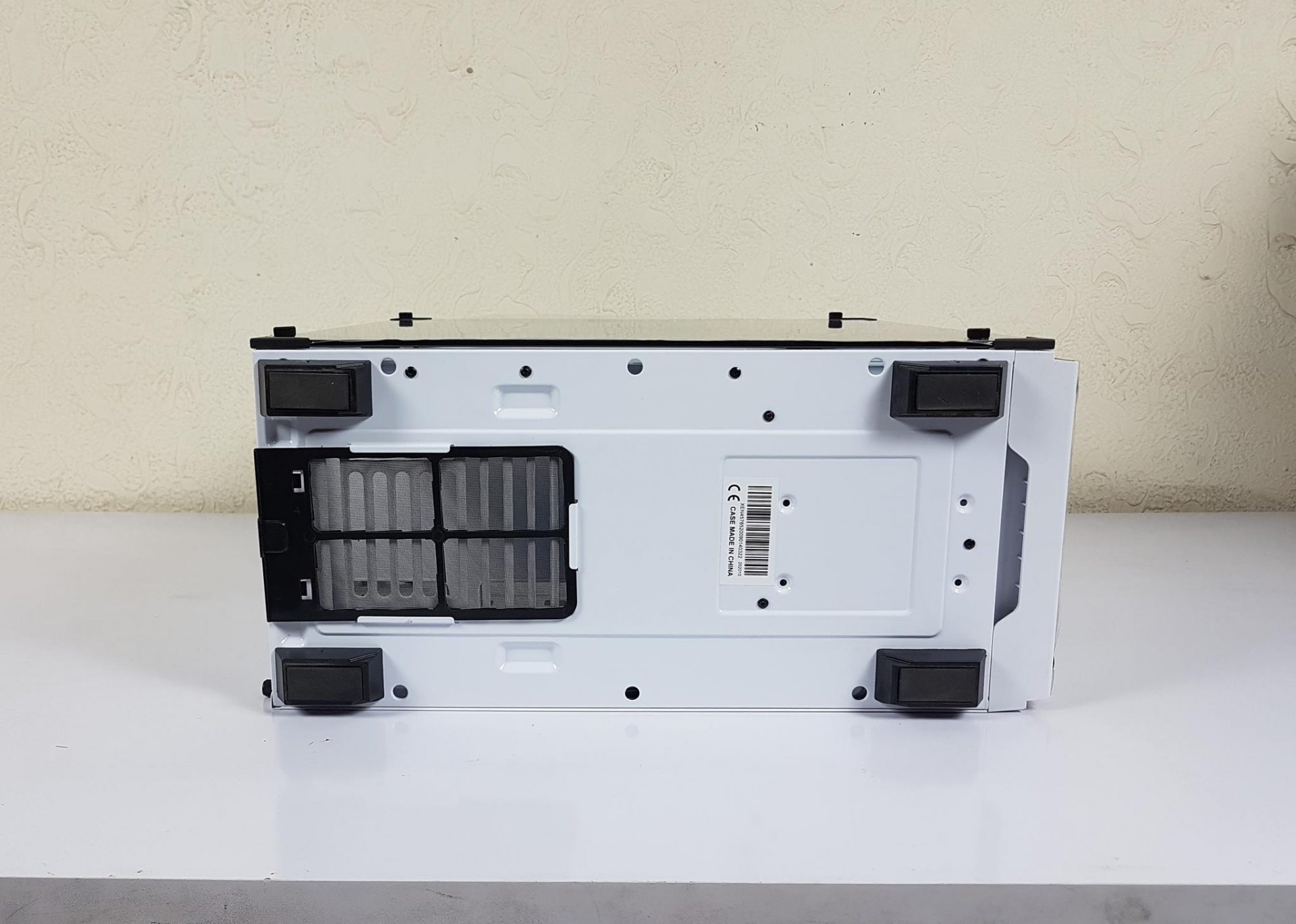 XIGMATEK VENOM X ARCTIC PC Case Review