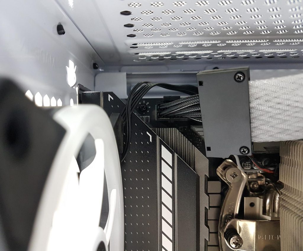 XIGMATEK VENOM X ARCTIC PC Case Review
