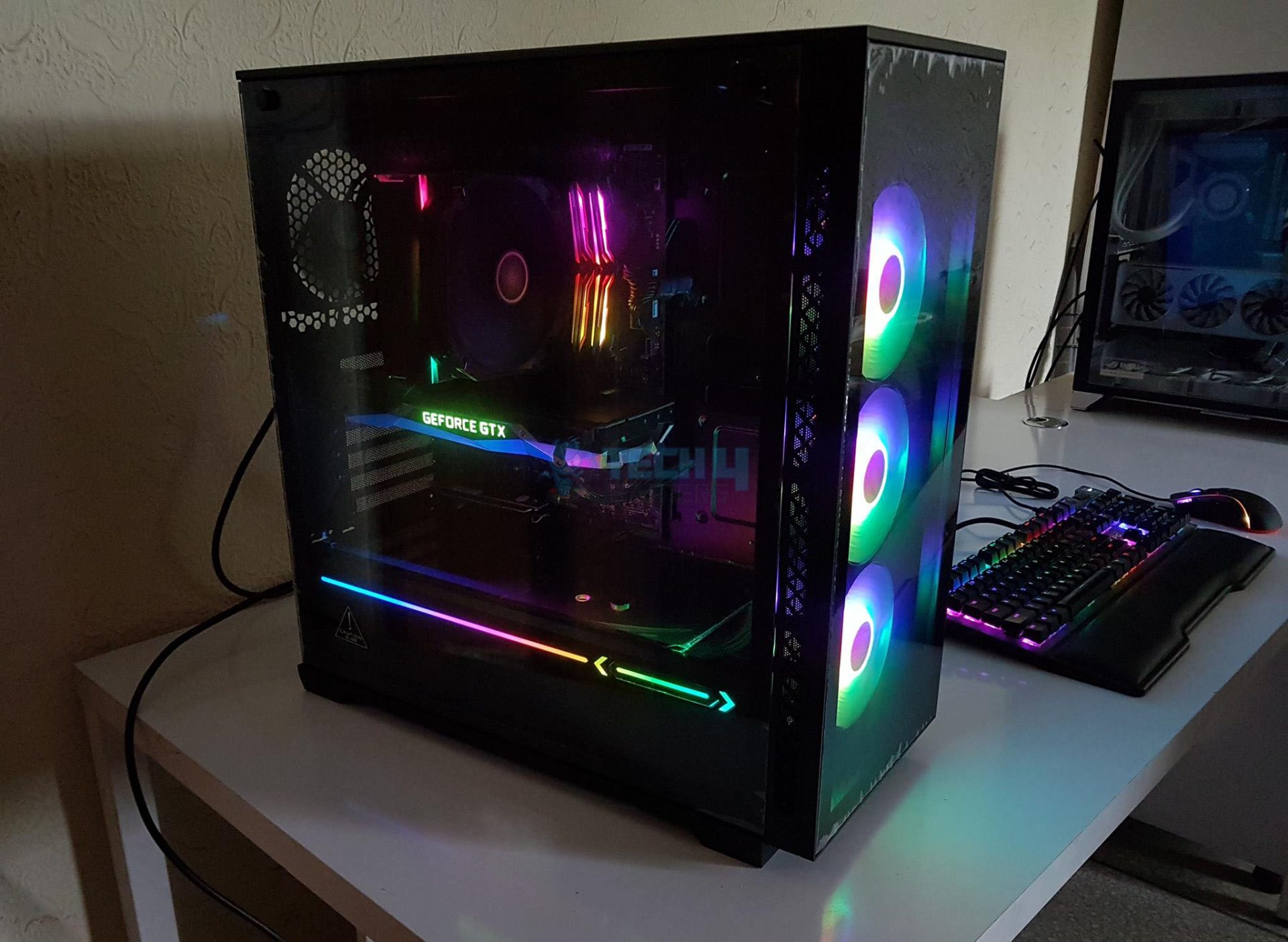 DeepCool MATREXX 70 ADD-RGB 3F PC Case Review - Tech4Gamers