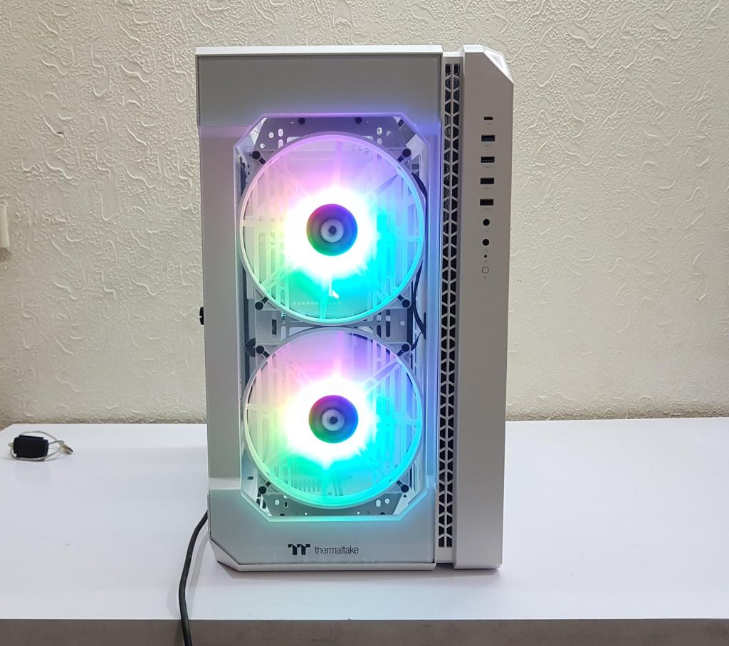 5 BEST Full Tower Cases In 2023 - Tech4Gamers