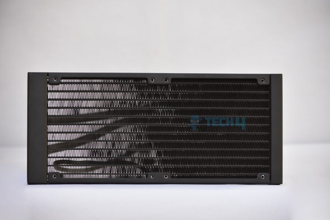 EK AIO 240 D-RGB AIO Cooler Review - Tech4Gamers