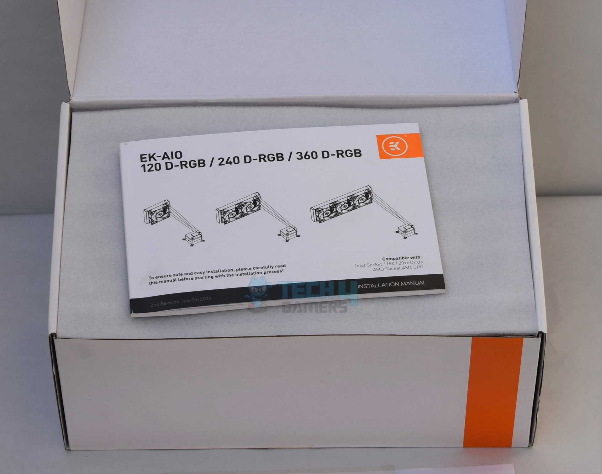 EK AIO 240 D-RGB AIO Cooler Review - Tech4Gamers