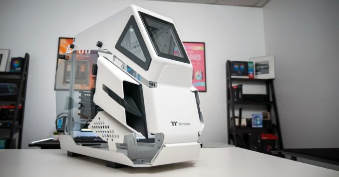 6 Best White PC Cases In 2023 - Tech4Gamers