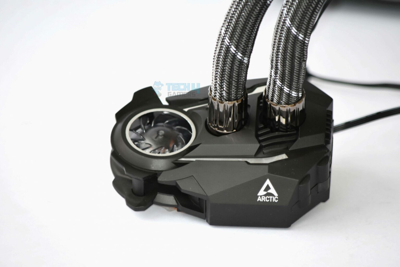 Hands-On: Best CPU Coolers For Ryzen 9 7950X - Tech4Gamers