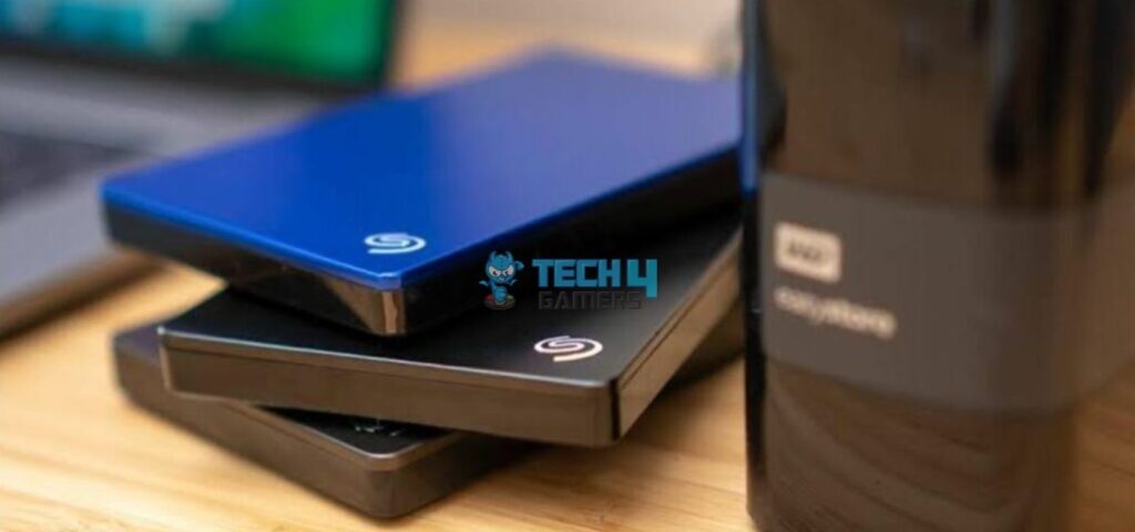 How Many Hard Drives Can A PC Have? [EXPLAINED] - Tech4Gamers