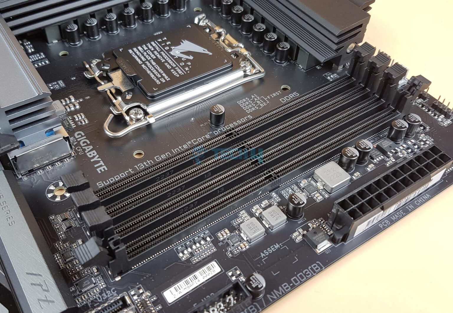 GIGABYTE Z790 AORUS ELITE AX Motherboard Review - Tech4Gamers