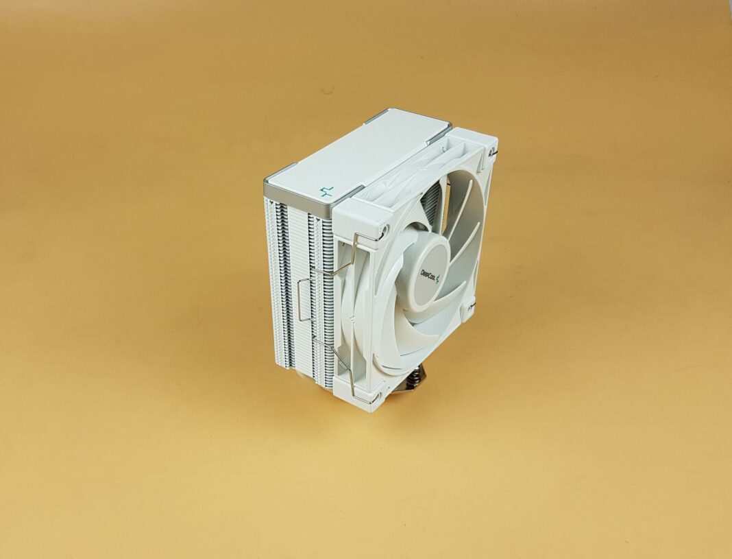 AIO Vs Air Cooler: Our Recommendation - Tech4Gamers