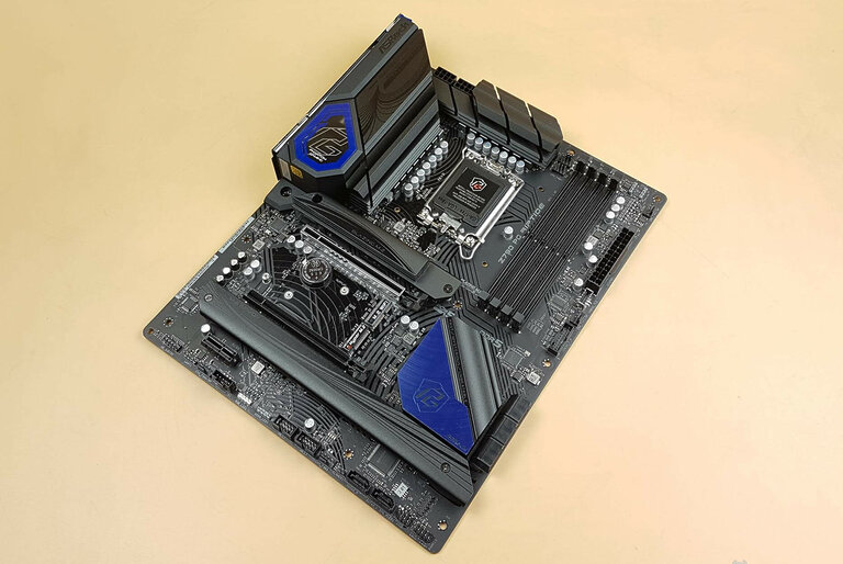 Motherboard Form Factors [All Types & Difference] - Tech4Gamers