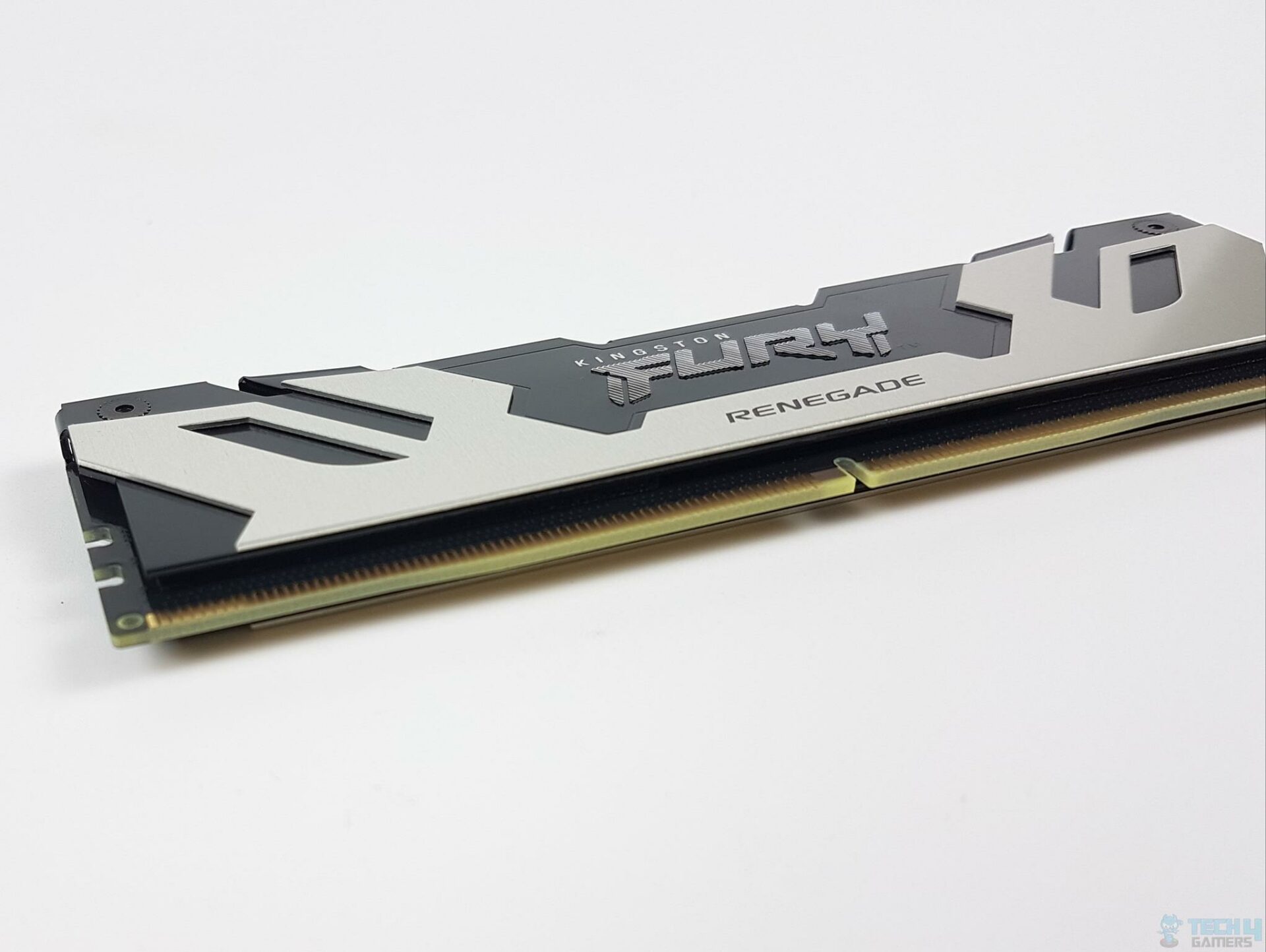 Kingston Fury Renegade 6400MT/s CL32 32GB DDR5 Kit Review