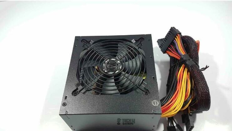 How Much Does A PC Weigh? [Gaming PC Weight] - Tech4Gamers