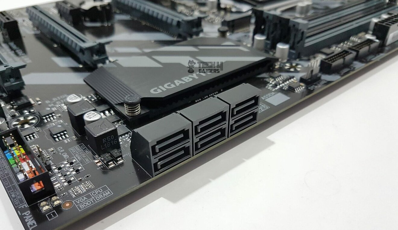 PCIe Slots [Types, Generations & More] - Tech4Gamers