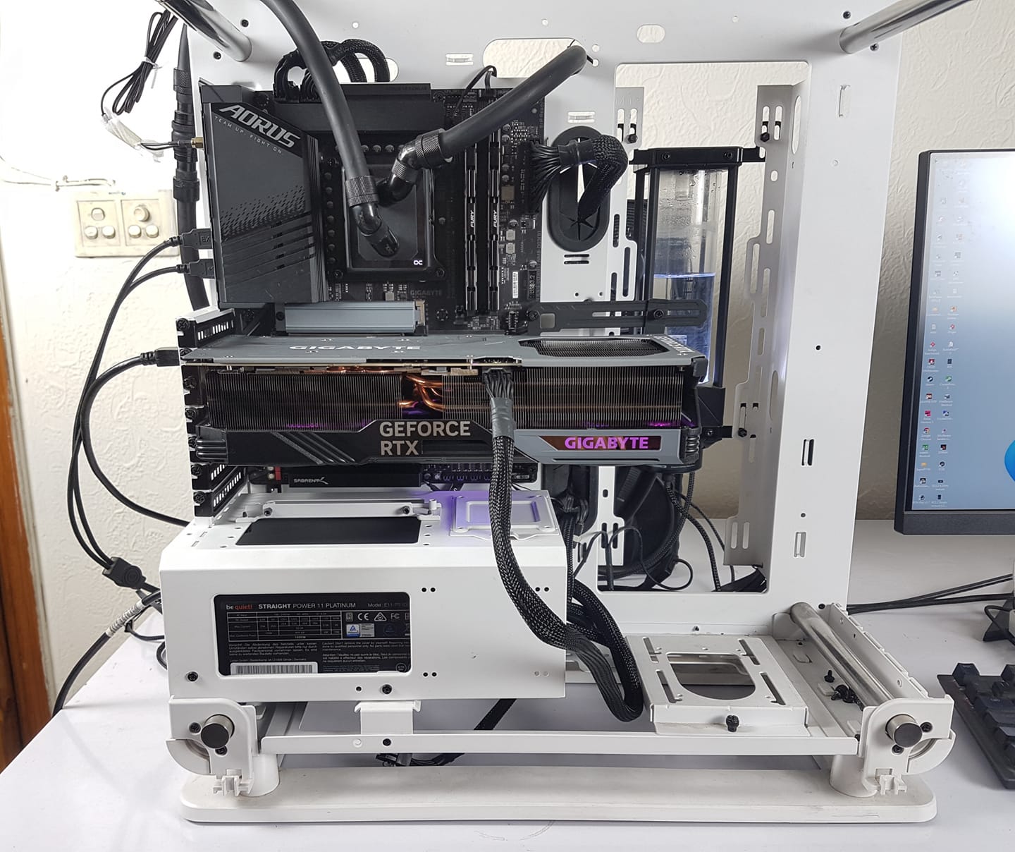 BEST RTX 4090 Graphics Cards [September 2023] - Tech4Gamers