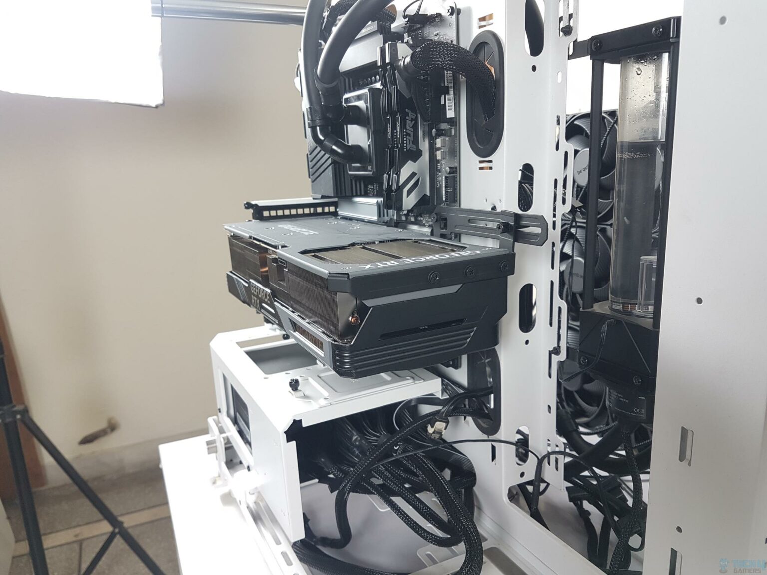 Why You Should Be Concerned About GPU Sagging - Tech4Gamers