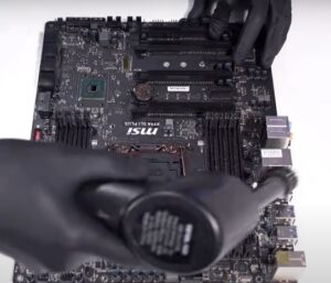 How To Clean A Motherboard? [Definitive Guide] - Tech4Gamers