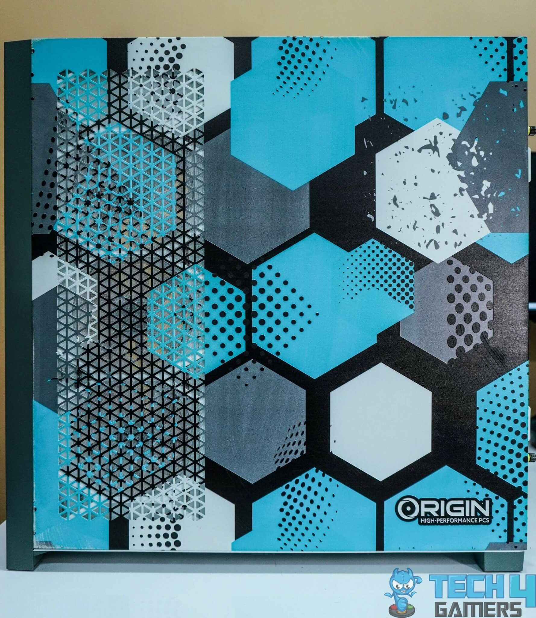 This Is The Best Gaming PC Under $5000 [Hands-On Tested] - Tech4Gamers