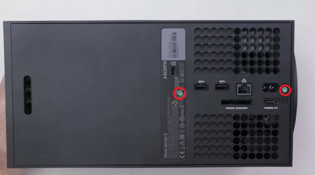 How To Clean Xbox Console & Controller [One & Series X/S] - Tech4Gamers