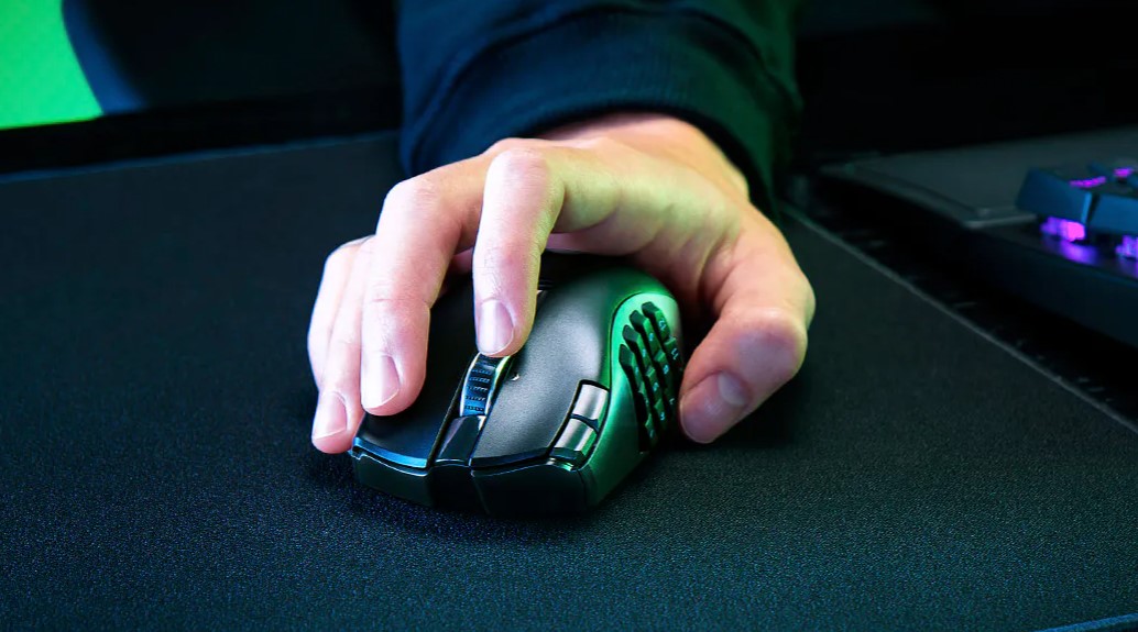 BEST Gaming Mouse For Small Hands [Budget, Performance, Looks]