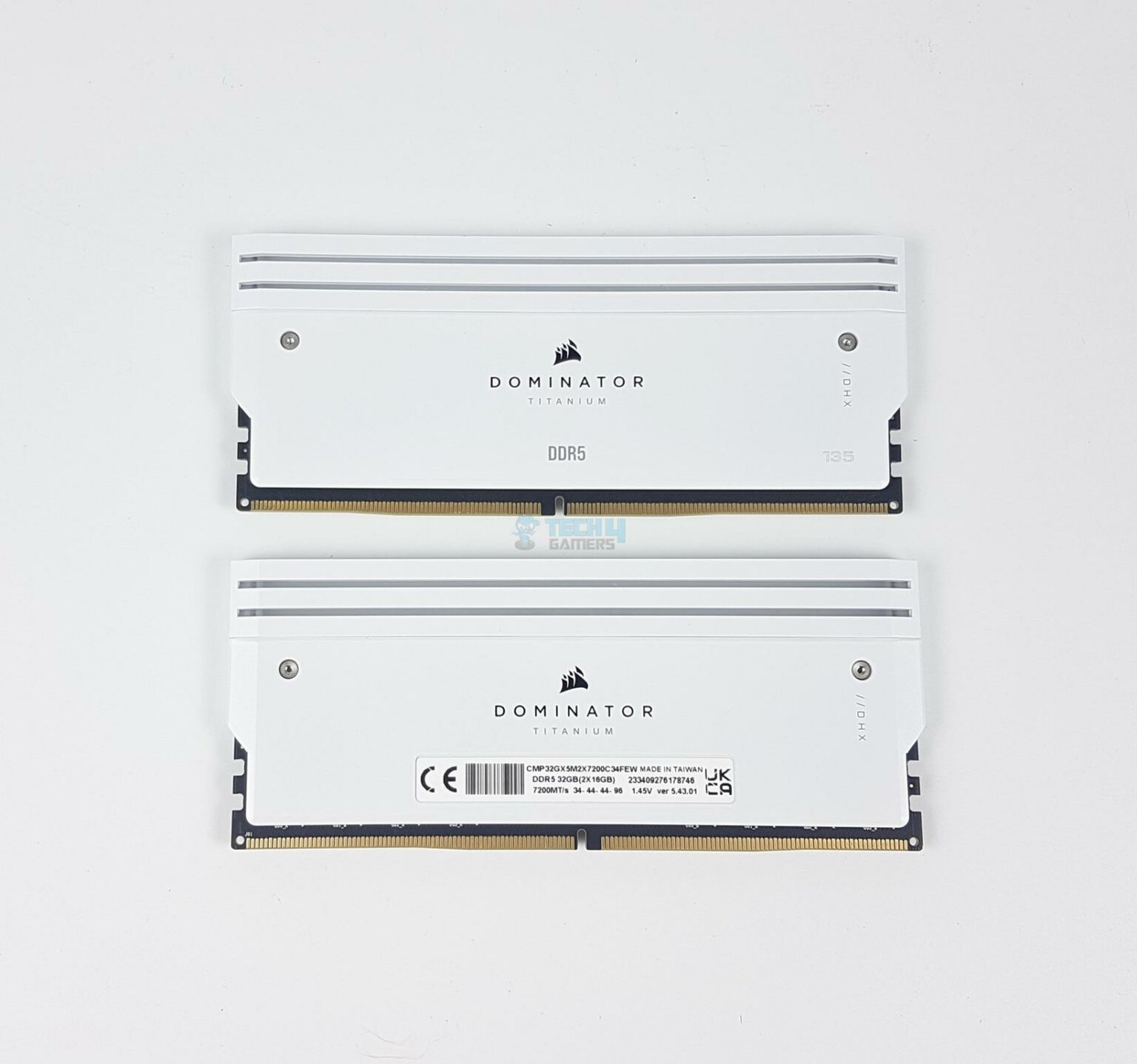 Corsair Dominator Titanium DDR5-7200 C34 Kit Review