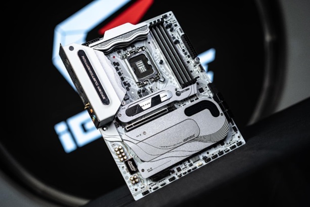 COLORFUL Reveals Stylish iGame Z790 D5 Flow & Ultra Motherboards