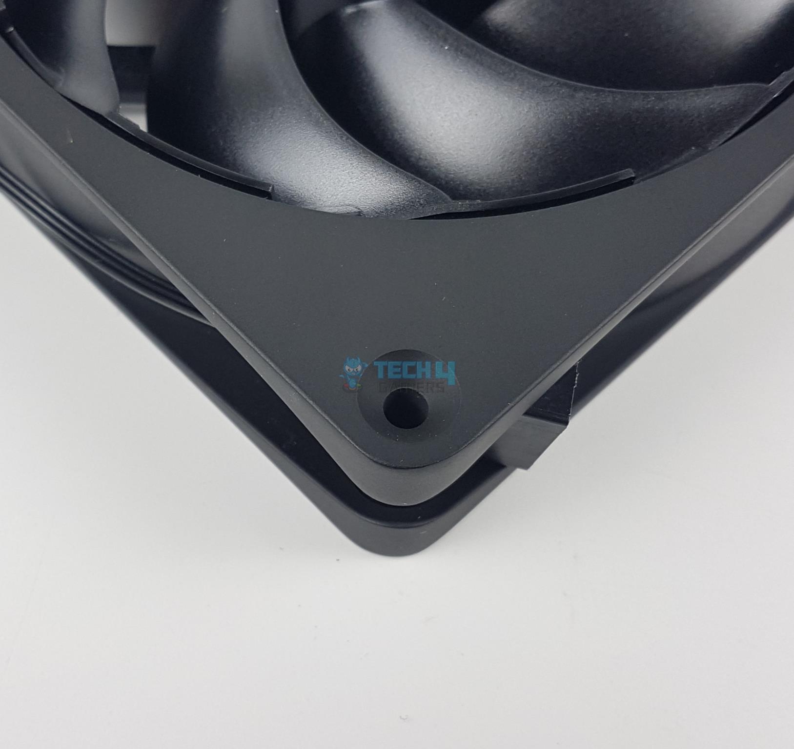 Alphacool Apex Stealth Metal Fan 3000 RPM Review - Tech4Gamers