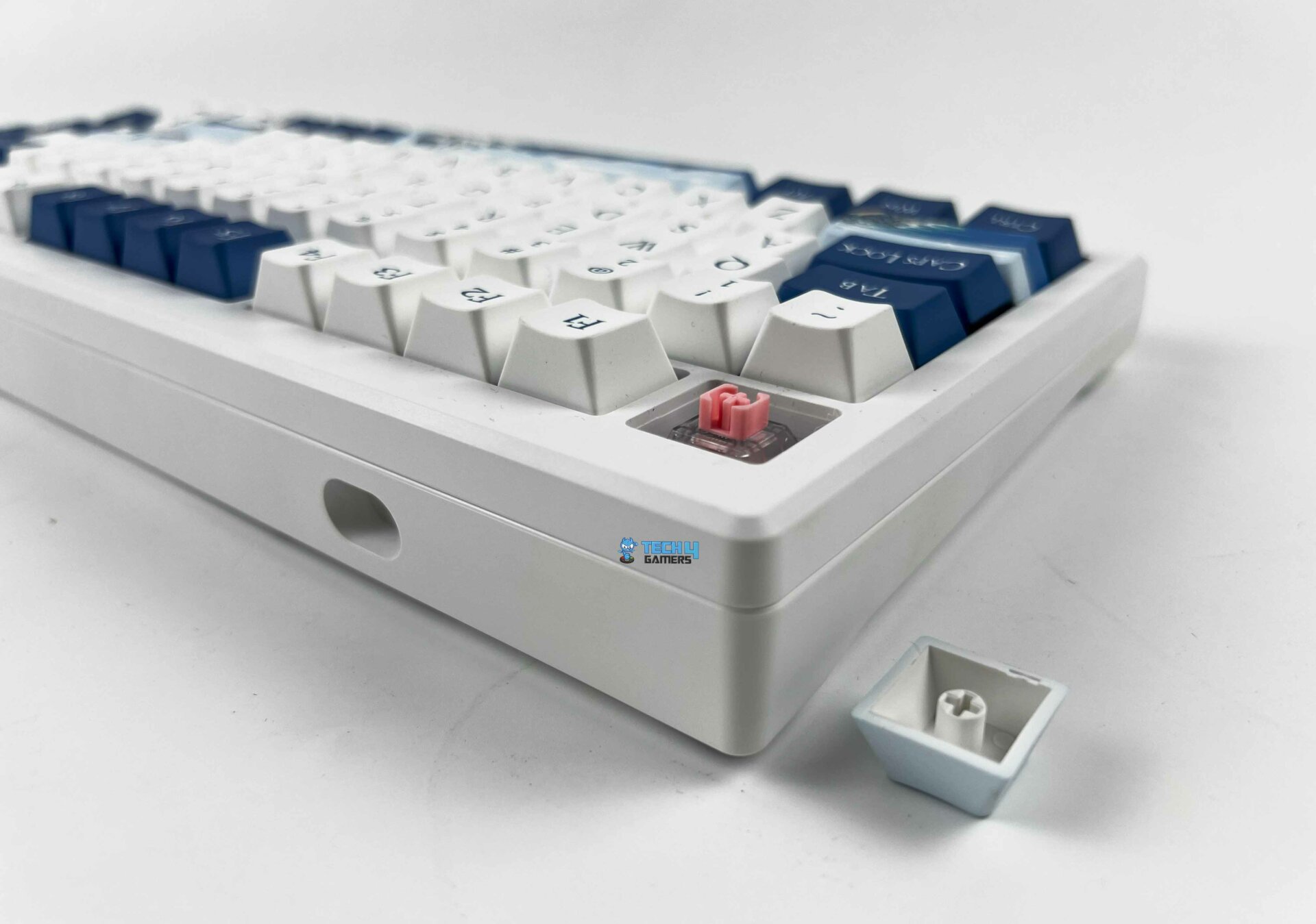 Akko MOD007B-PC Santorini Review: Ultimate Gaming Keyboard
