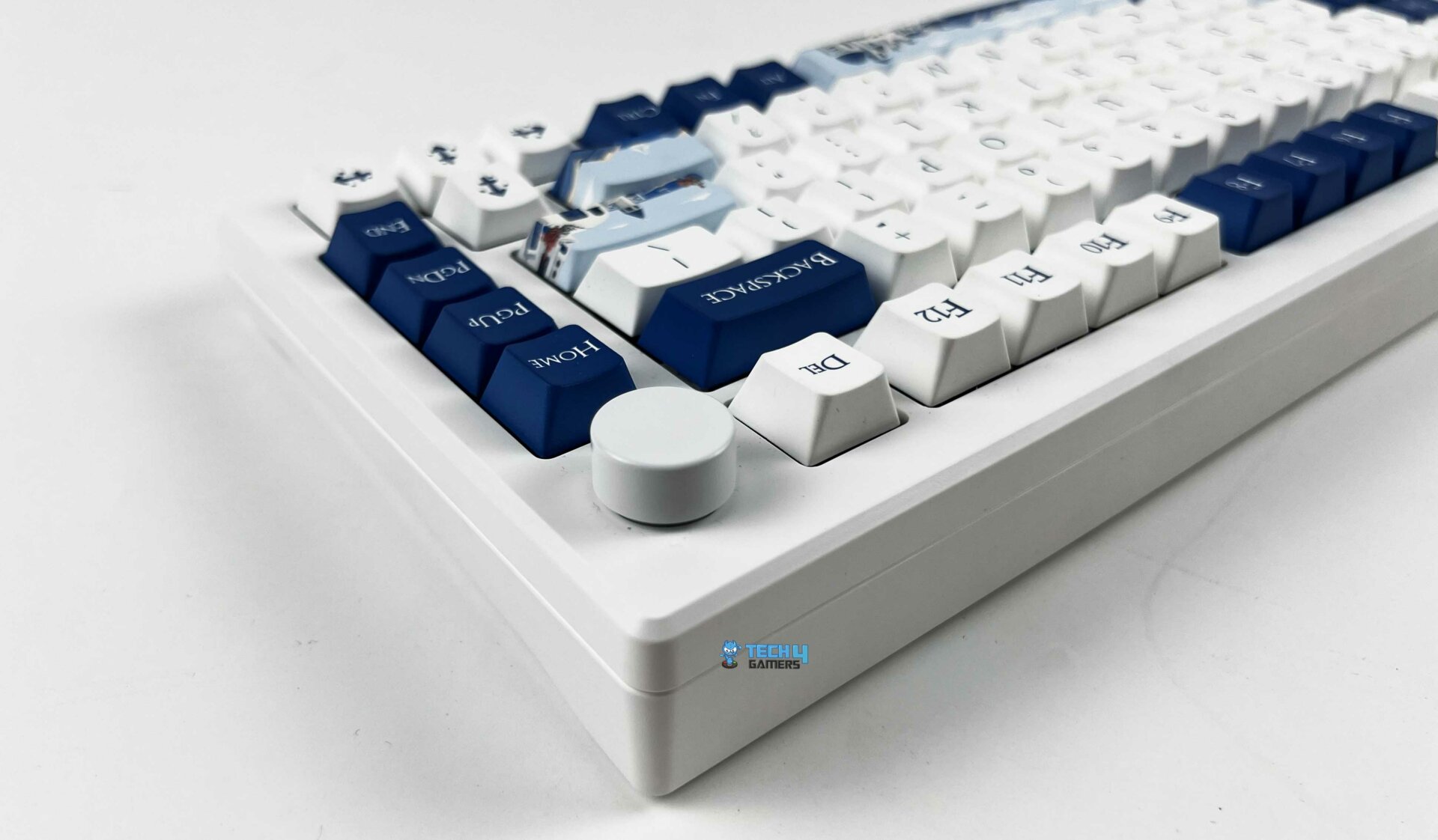 Akko MOD007B-PC Santorini Review: Ultimate Gaming Keyboard