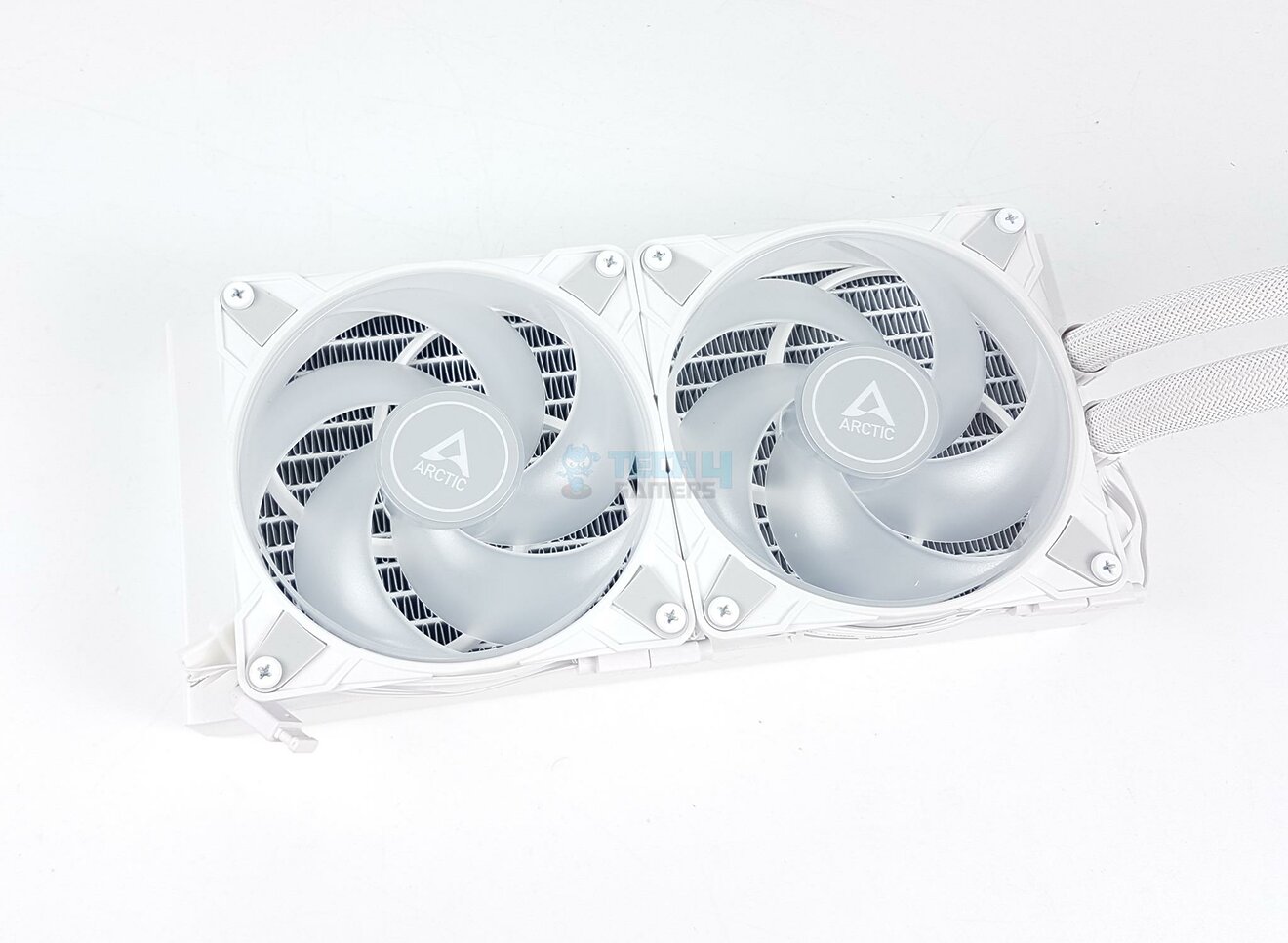 Arctic Liquid Freezer III 240 ARGB Review: Massive Improvements ...