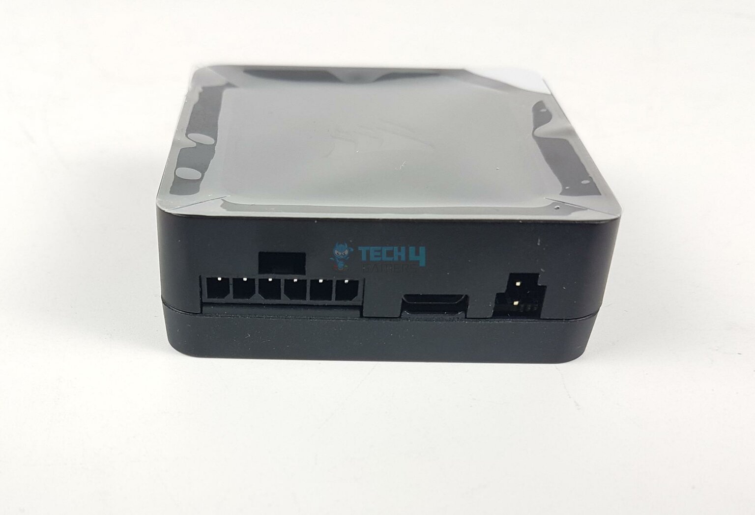 Corsair iCUE Link RX120 Fans Review: New Performance King! - Tech4Gamers