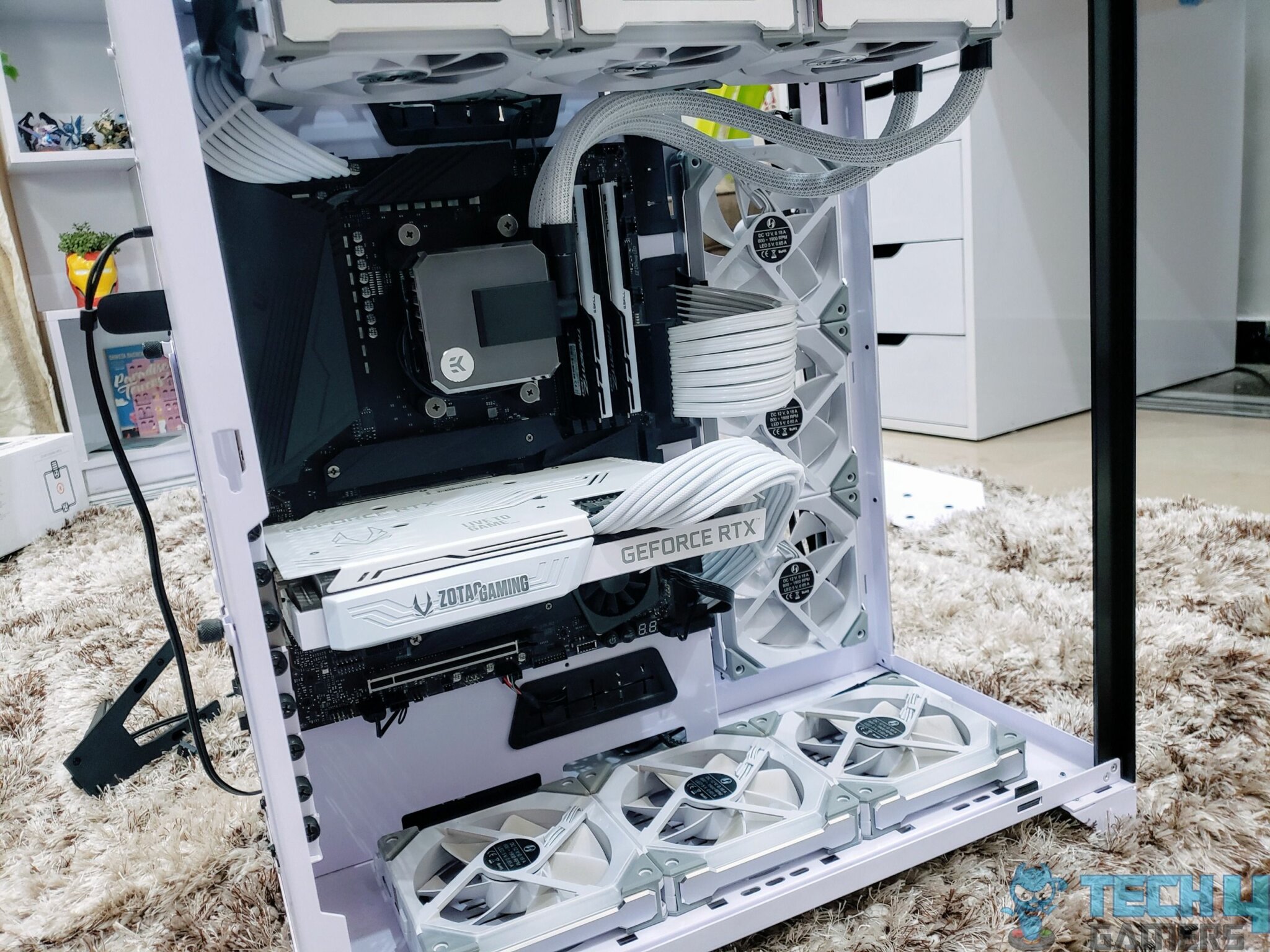 Why Full-Tower Cases Aren't As Popular As Mid-Tower Cases