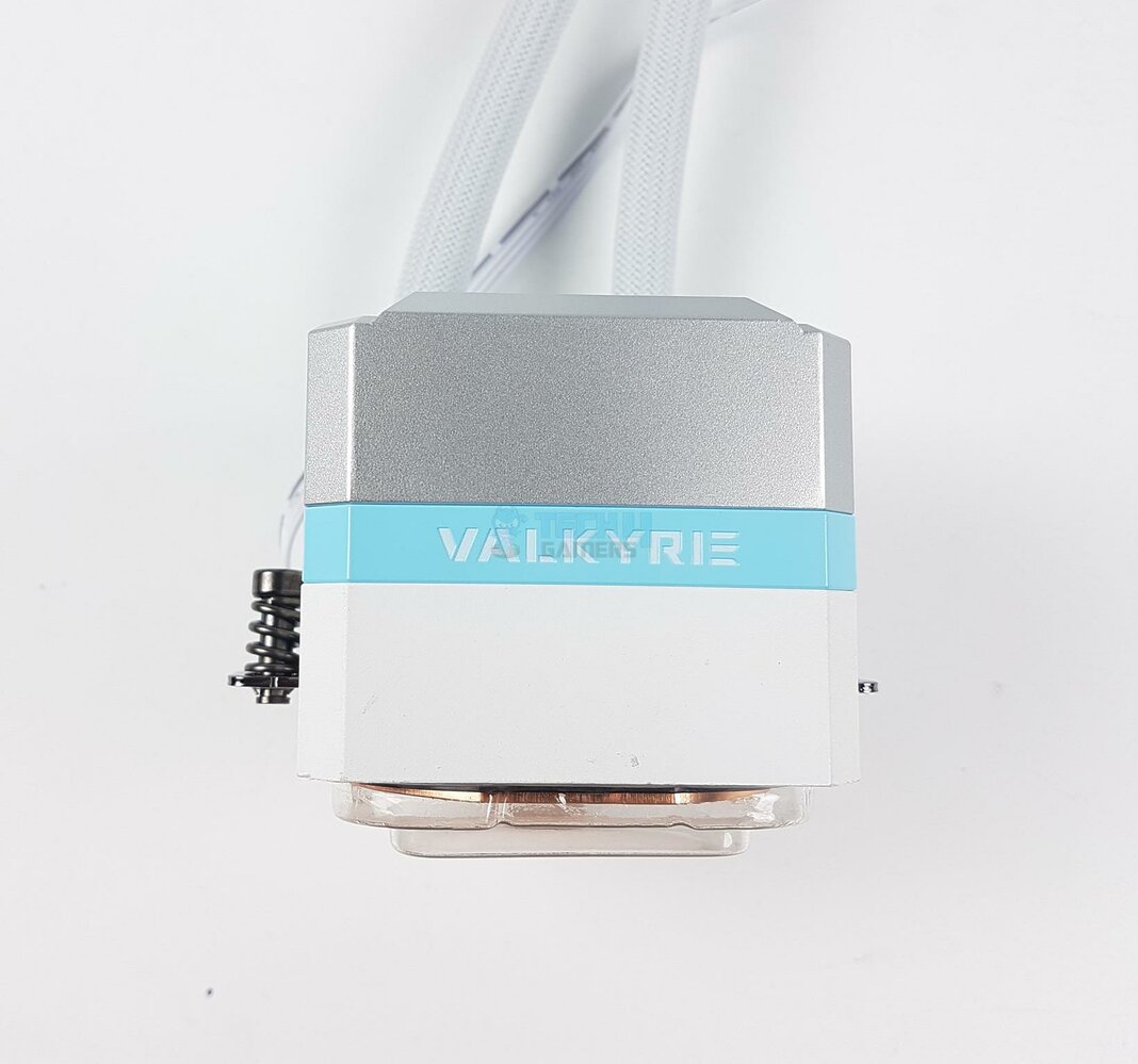 Valkyrie SYN360 ARGB Review: Top Performance With An LCD - Tech4Gamers