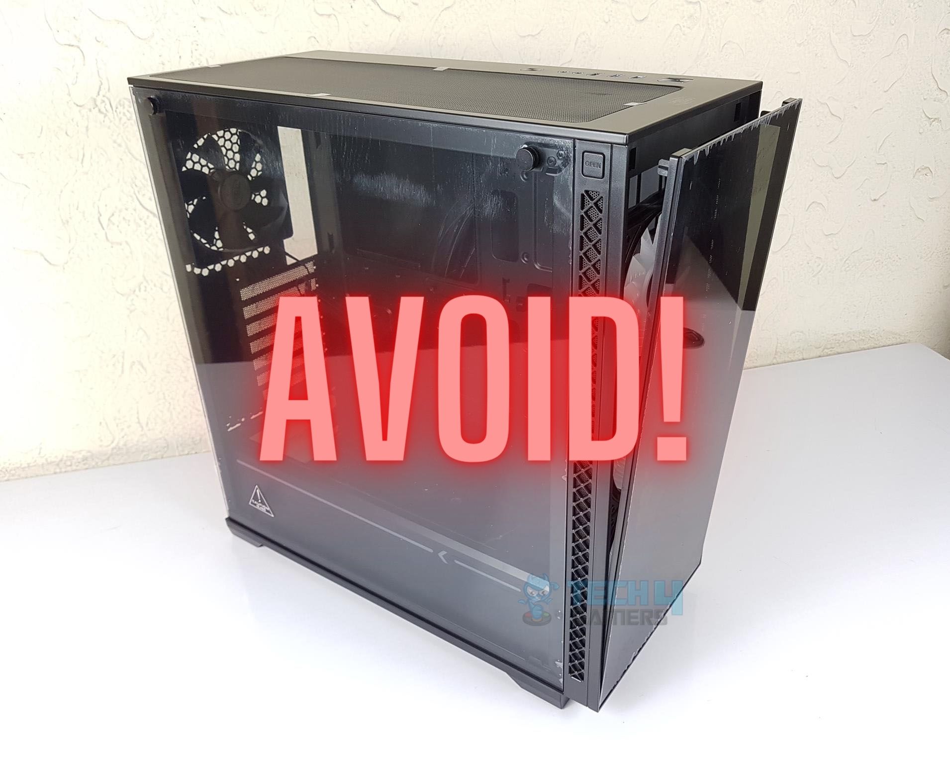I NEVER Buy PC Cases With A Tempered Glass Front Panel - Tech4Gamers