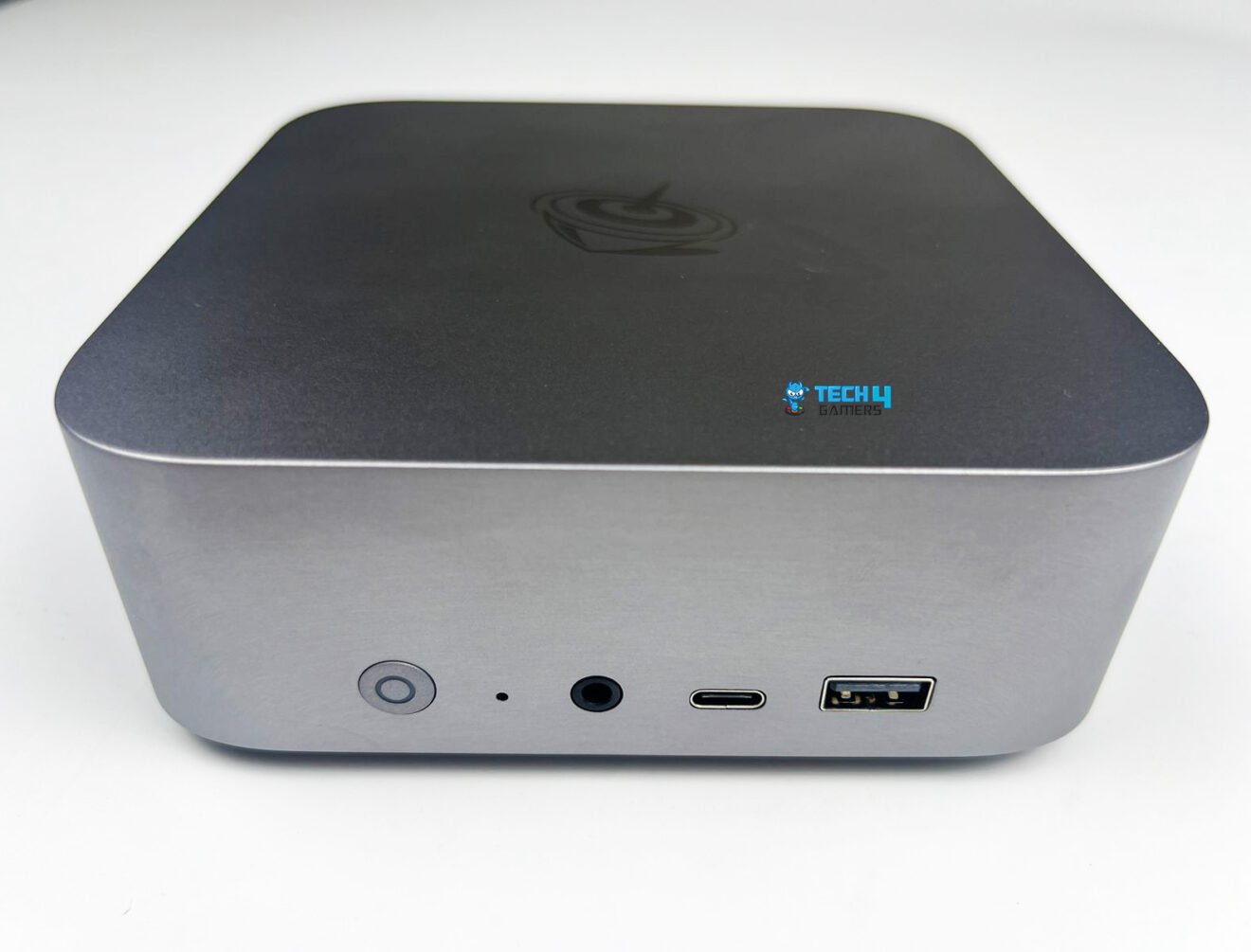 Beelink SER8 Review - Is It Worth It? - Tech4Gamers