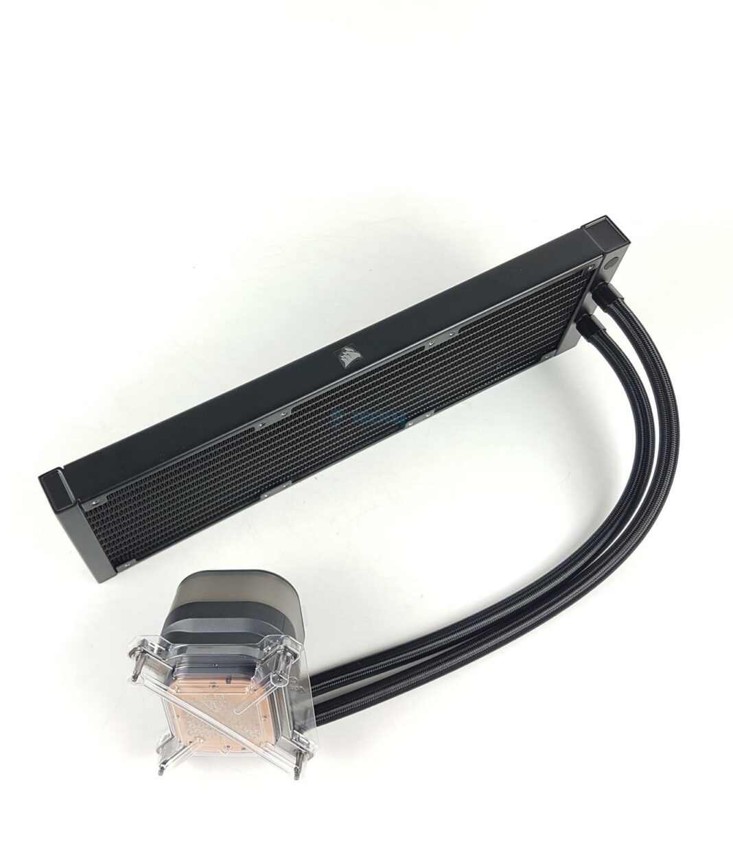 Corsair iCUE Link Titan 360 RX RGB Review: Beauty & The Beast - Tech4Gamers