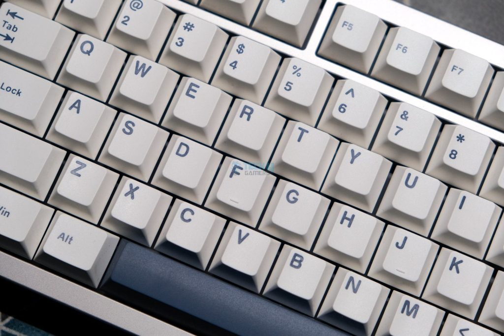 Best Wireless Gaming Keyboards In 2025: Sound Tests Included - Tech4Gamers