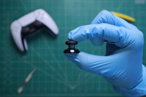 How I Upgraded My PS5 Controller With GuliKit TMR Joysticks: A Teardown ...