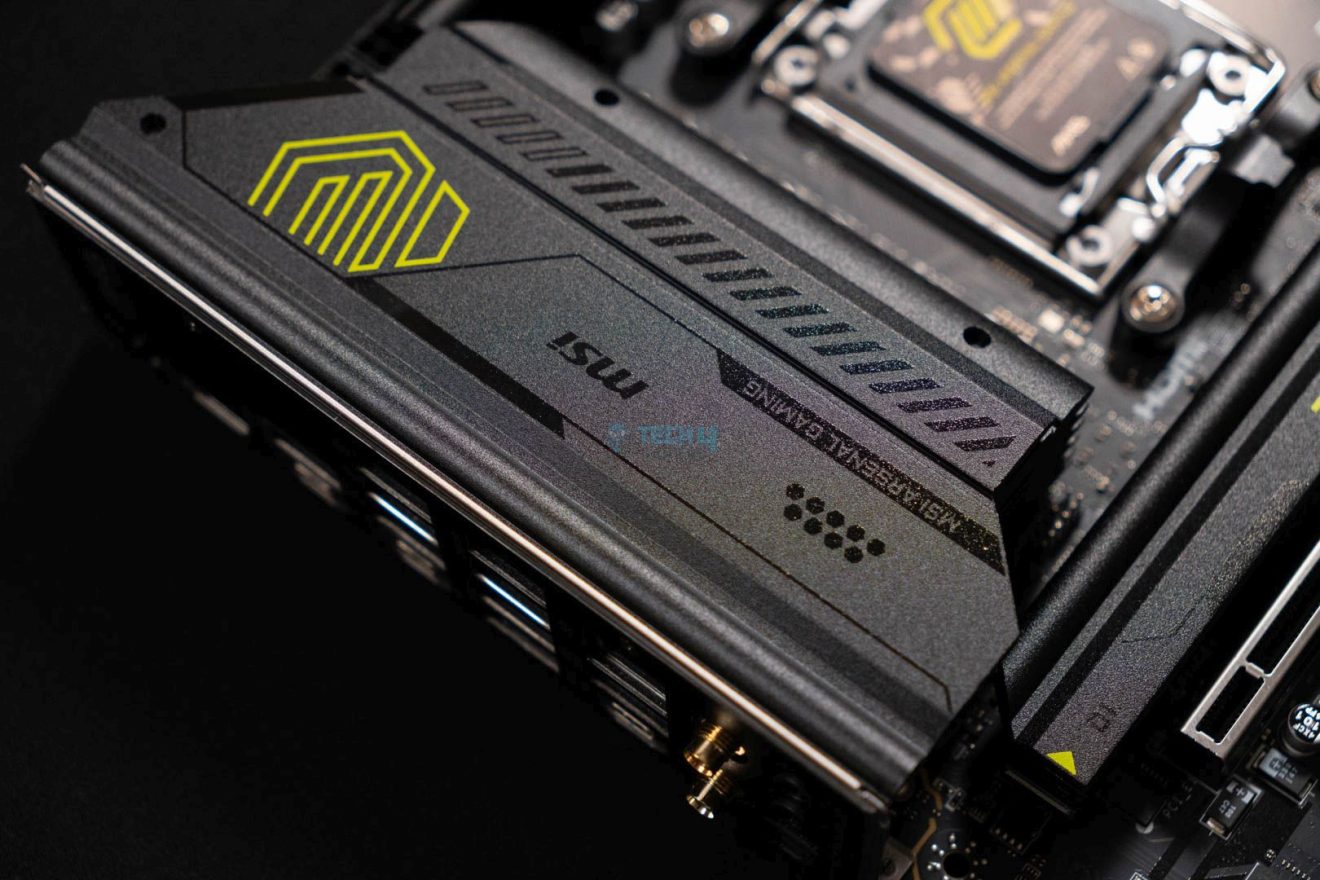 Our Picks For The Best Motherboards For Ryzen 7 9700X [All Tested ...