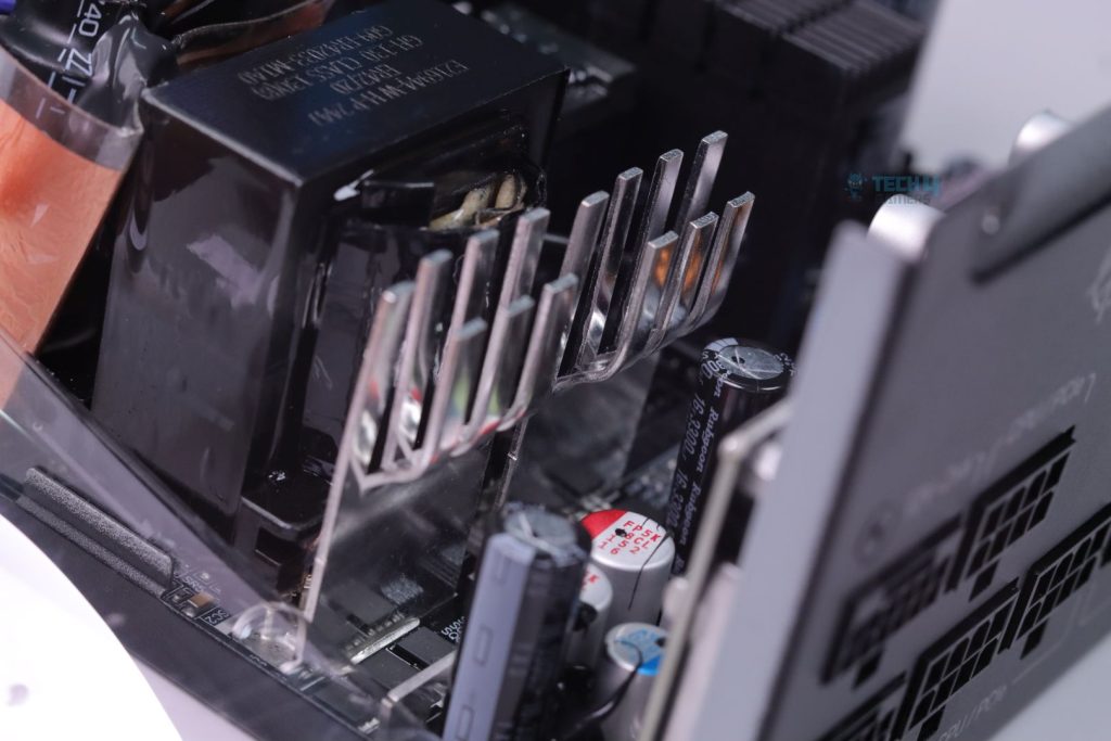 MSI MPG A1000GS Gold ATX 3.1 Review: A Decent PSU With Some Head ...